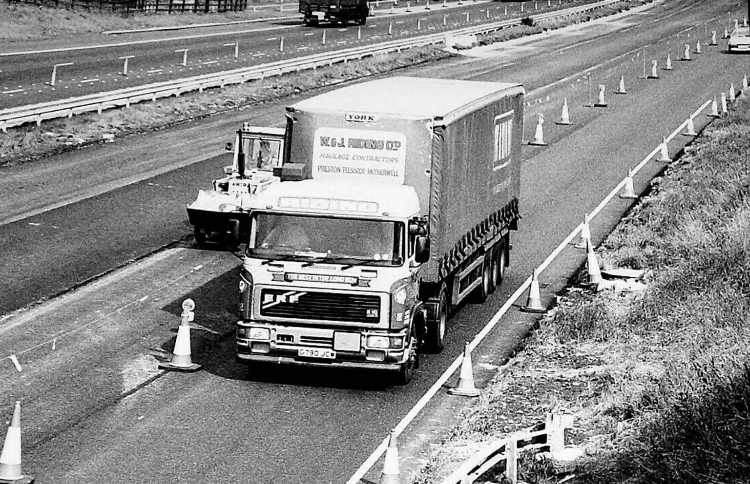 ERF – W & J RIDING LTD